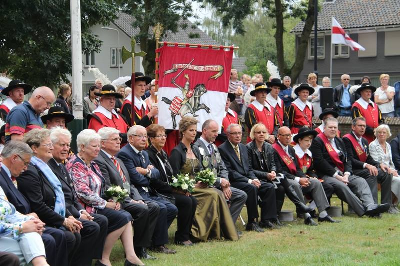 Erik Feijen is keizer; Guus Kramer is jeugdkoning - Schutterij ...